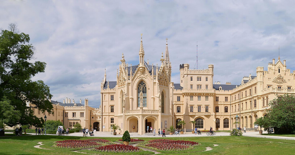 Opening hours - Zámek Lednice